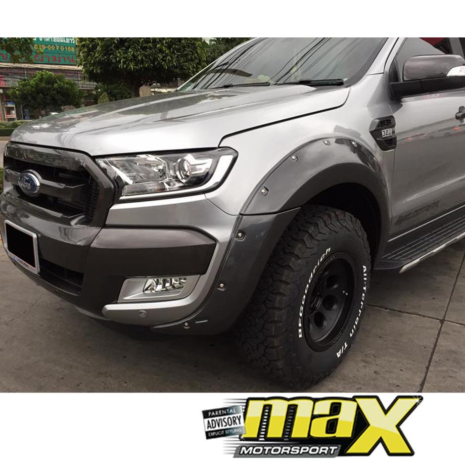Ford Ranger (2016-On) Plastic Side Wheel Arch Kit (Studded - Wildtrak ...