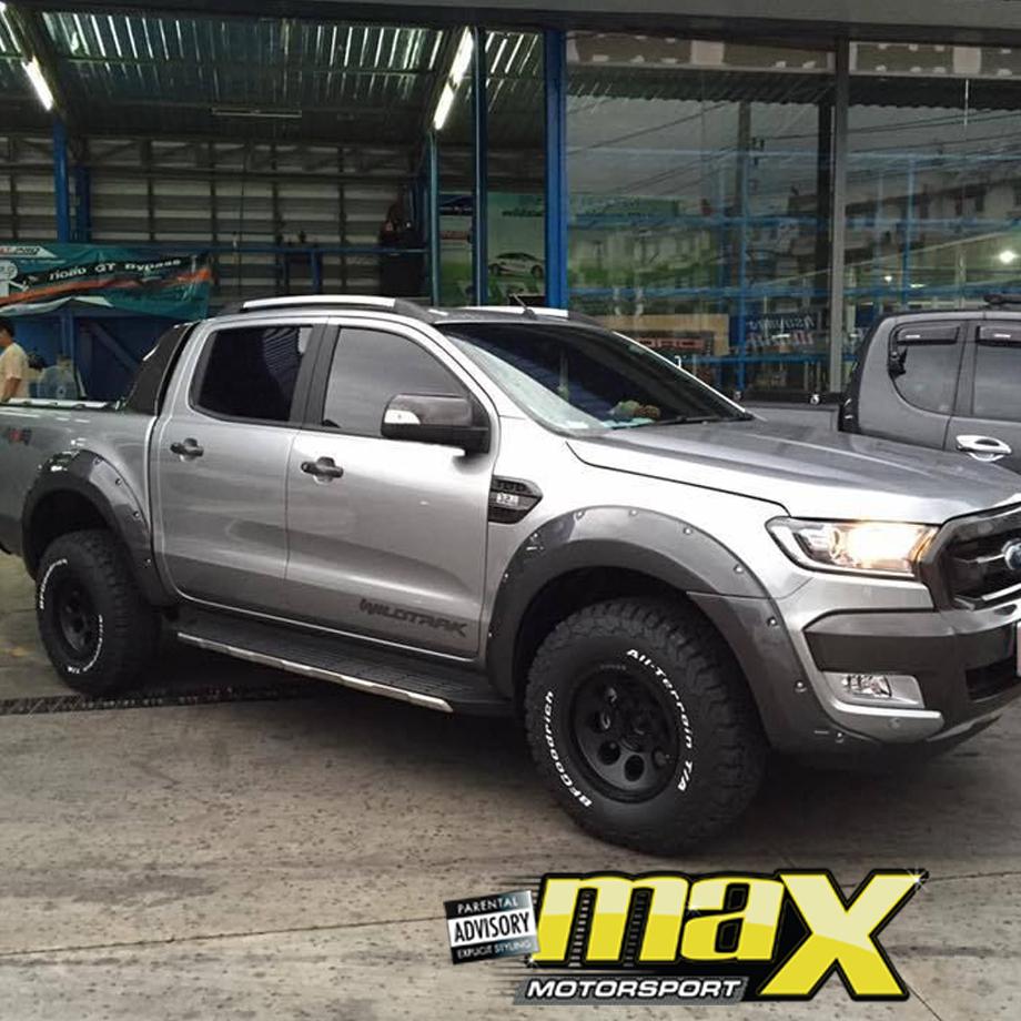 Ford Ranger (2016-On) Plastic Side Wheel Arch Kit (Studded - Wildtrak ...